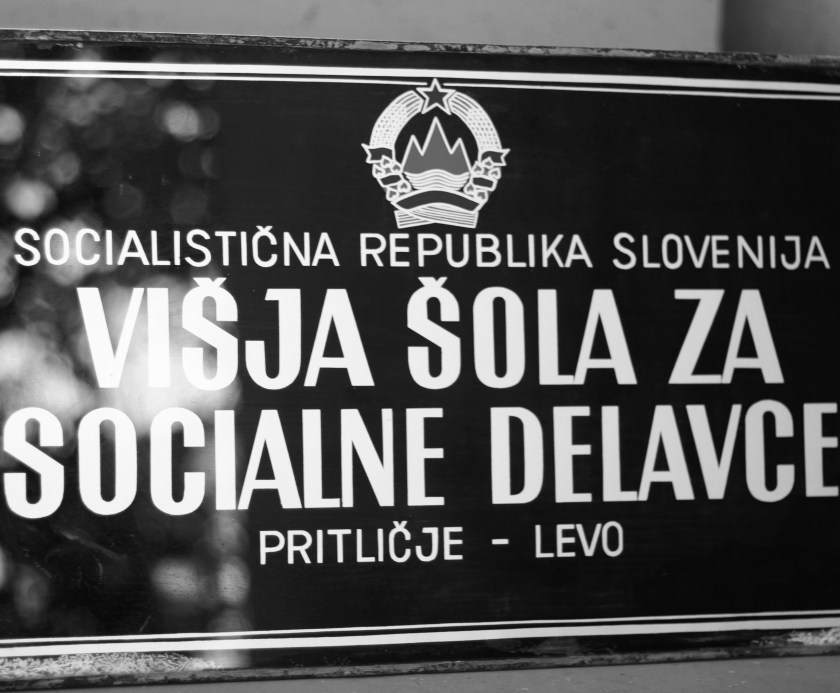 School entrance sign – social work in 40 objects